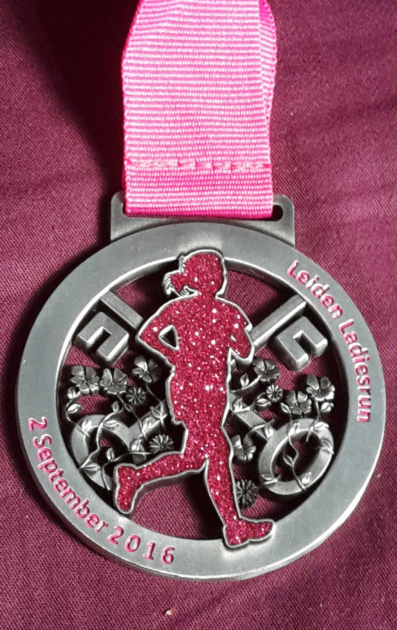 Leiden Ladiesrun 10k race recap – Heart Runner Girl